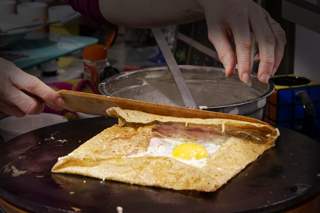 Marie Billig, crêpière à domicile à Quimperlé - Marie Billig